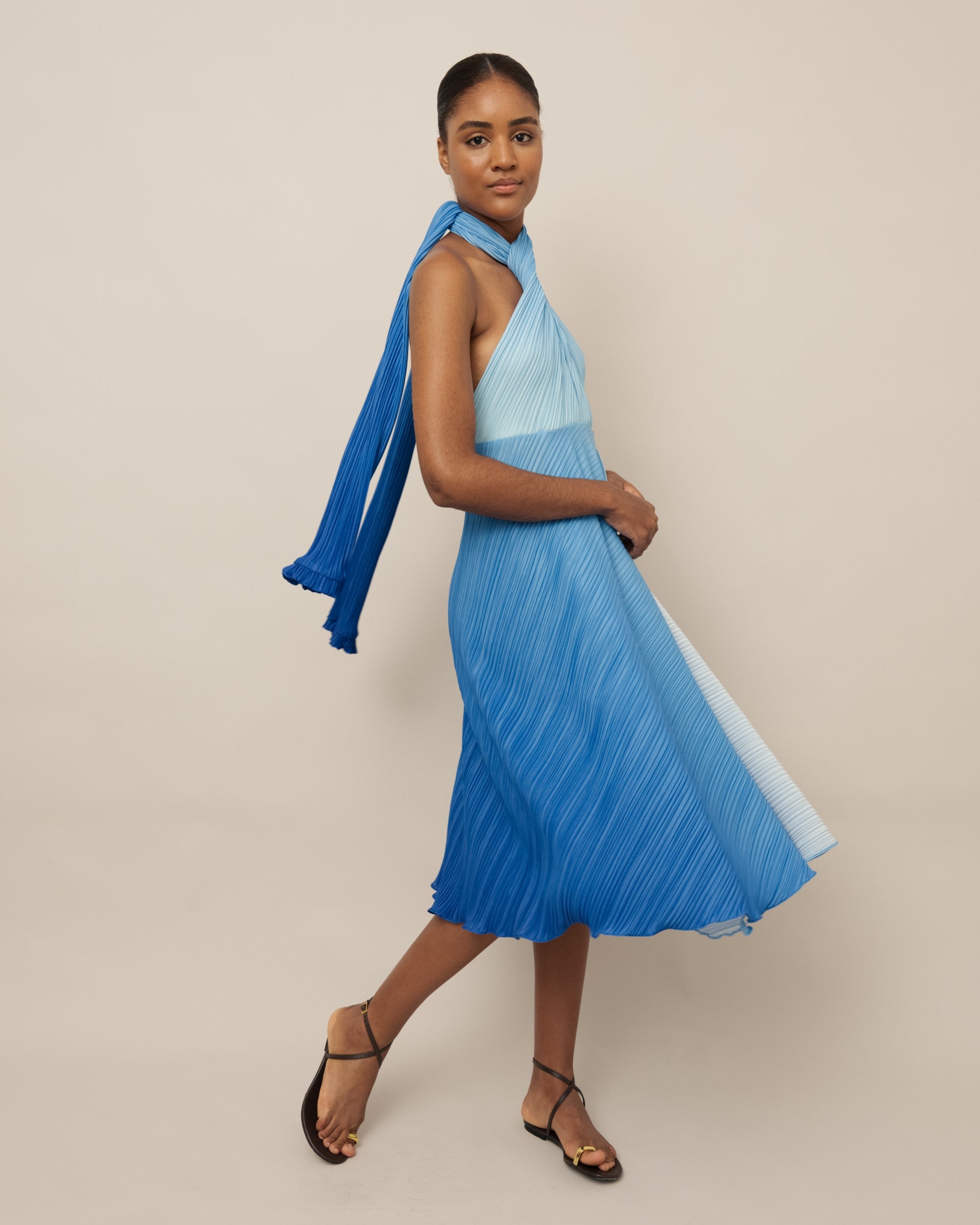 Punta Cana Midi Dress – Maylé Vásquez